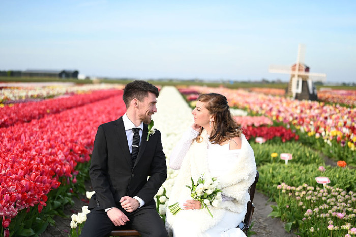 Amsterdam flower field wedding